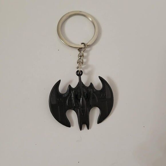 Loot Crate | Accessories | Batman Batwing Metal Key Chain Stealth ...
